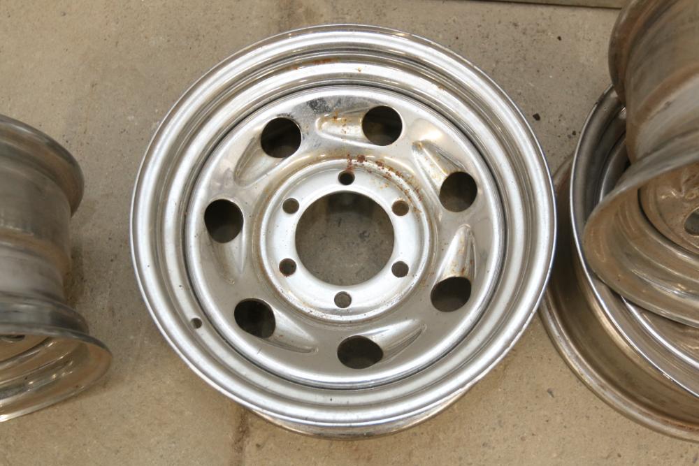 Absolute Auctions & Realty