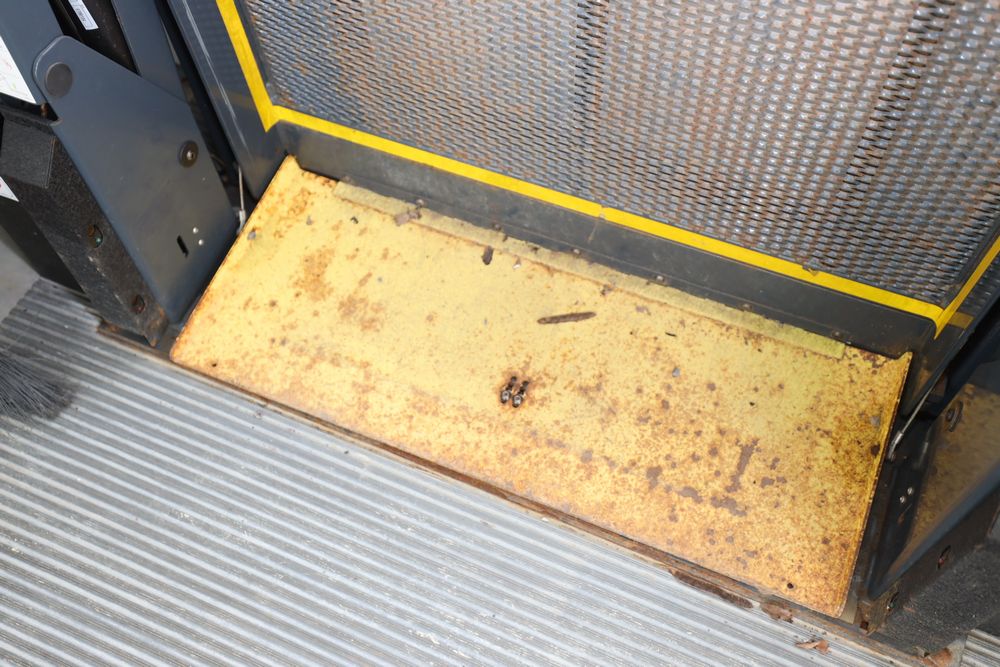 Absolute Auctions & Realty