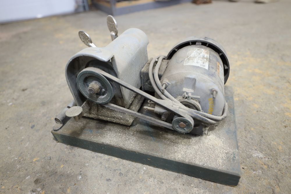 Absolute Auctions & Realty