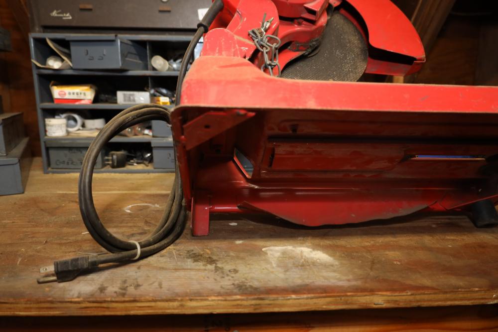 Absolute Auctions & Realty